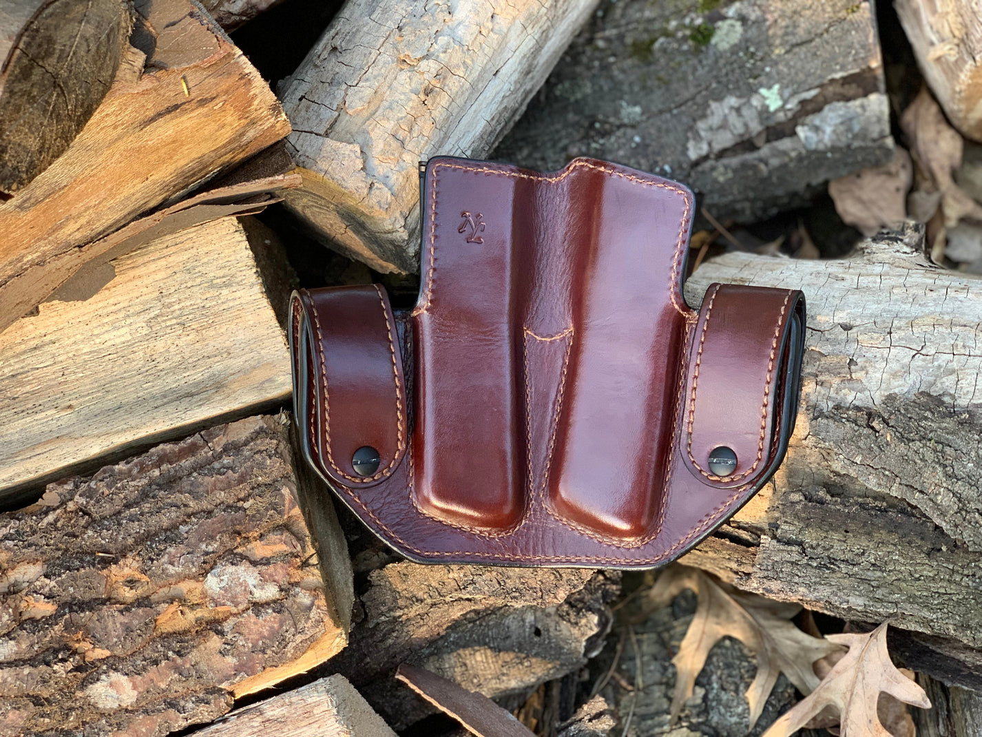 Double Snap Style Magazine Pouch – Nightingale Leather Co.
